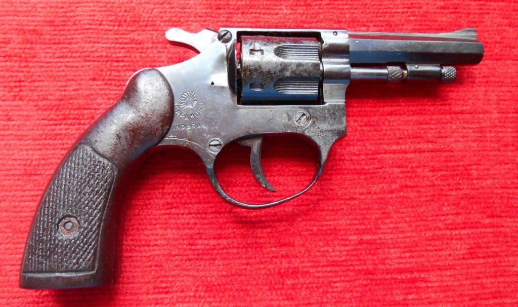 REVÓLVER CARAMURU R1 – ARMAS HISTÓRICAS